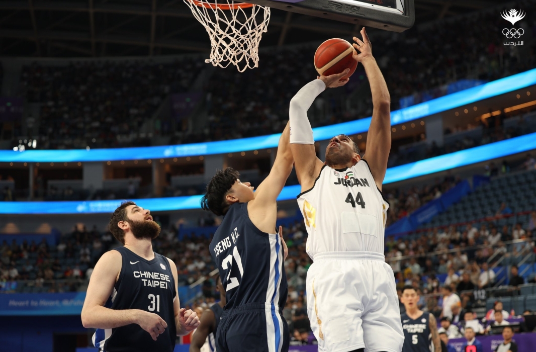 الصقور الى نهائي دورة الالعاب الاسيوية